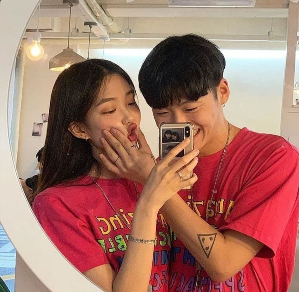 Chinese-Dating.com - Best Chinese Women Dating Site & App